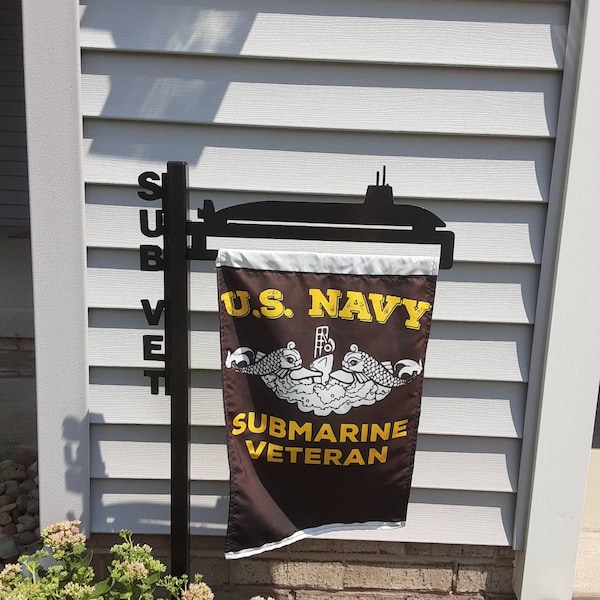 Navy Military Flag Stand: Solar Light, Garden Decor, Veteran Gift ...