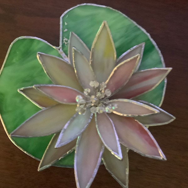 Stained Glass Water Lily, Tiffany Style Crystal Accent Decor - Etsy