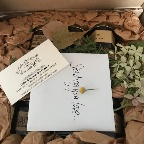 The Goodies Box - Eco Garden Gift Box Leather & Cotton Gloves Garden ...