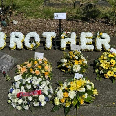 MUM NAN Artificial Silk Funeral Tribute Package Any 3 Letter Name ...