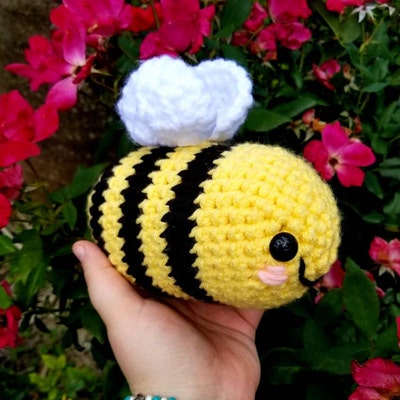 Crochet Genderfluid Pride Bee Plush Amigurumi LGBT Trans Queer - Etsy