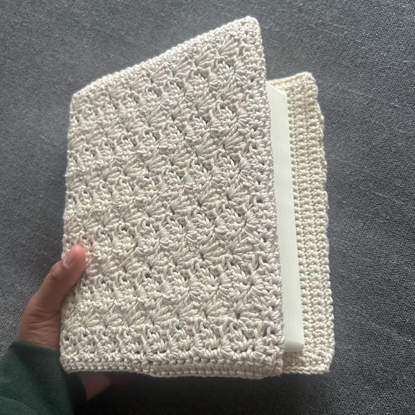Crochet Bible Cover – Shell-stitch Pattern, Handmade, Cotton ...