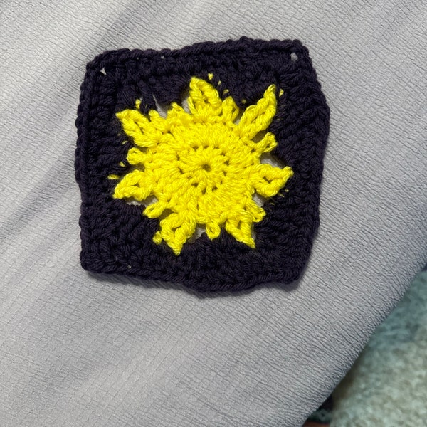 Easy Granny Square Fried Egg Crochet PDF PATTERN Step-by-step Tutorial ...