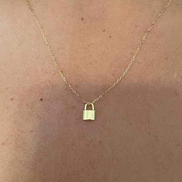 14K Solid Gold Padlock Pendant, Dainty Padlock Necklace, Padlock Charm ...