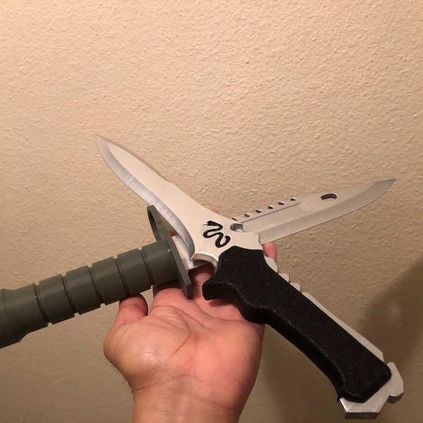 Resident Evil 4 Remake Cosplay Knives Prop - Etsy