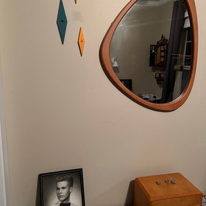 Mid Century Modern Atomic Dog With Set of 4 Eames Style - Etsy