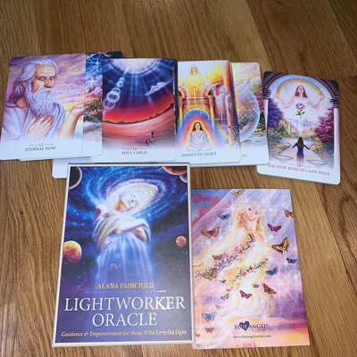 LIGHTWORKER Oracle DECK Cards and Guidebook by Alana Fairchild - Etsy