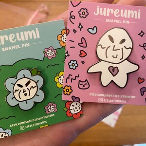 Stray Kids Leeknow LOVELY JUREUMI Pin - Etsy