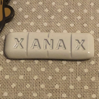 Xanny Zanny Bar Pharmacology Psychiatry Psychology Enamel Lapel Hat Pin ...