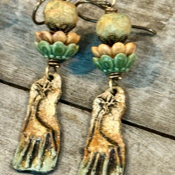 Where Wildflowers Grow ... Artisan Enameled Copper and Glass Lampwork ...
