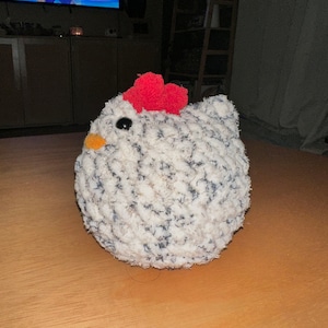 Mabel Chicken CROCHET PATTERN - Etsy