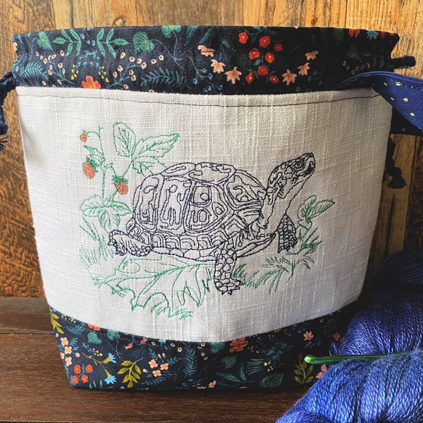 Turtle Machine Embroidery Design, Tortoise Embroidery Design, Redwork ...