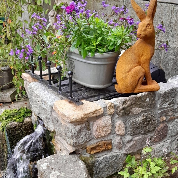 Rusty Cold Cast Iron Hare Garden Statue Ornament - Etsy UK