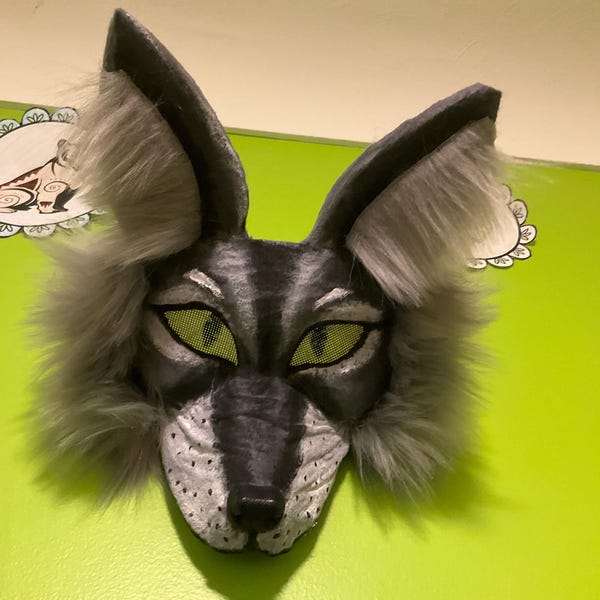 Therian Wolf Mask | Realistic Half Face Cosplay Mask | Faux Fur Wolf ...