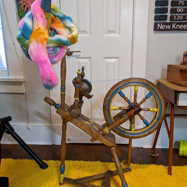 Antique, Unique, Rare Spinning Wheel With Violin Shape Base - Etsy