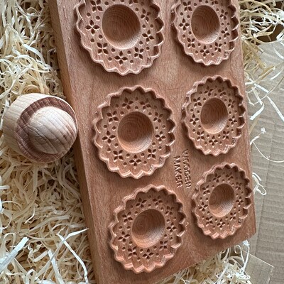 Raviolo Gourmet 7cm Mod. FLOWER Beech Mold for Pasta Fresca. Size 8x8 ...