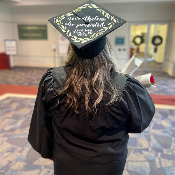 Embroidered Wreath Graduation Cap Topper | Grad Cap Decoration Topper ...