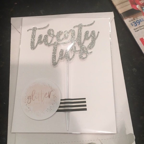 Twenty Two Cake Topper | 22 Years Old | 22nd Birthday | Feeling 22 ...