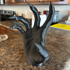 Wall-mounted Monster Hands - Etsy Canada