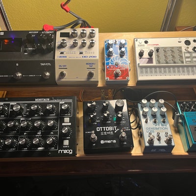 Vertical Desktop Pedalboard / Effects Pedal Stand / Guitar - Etsy