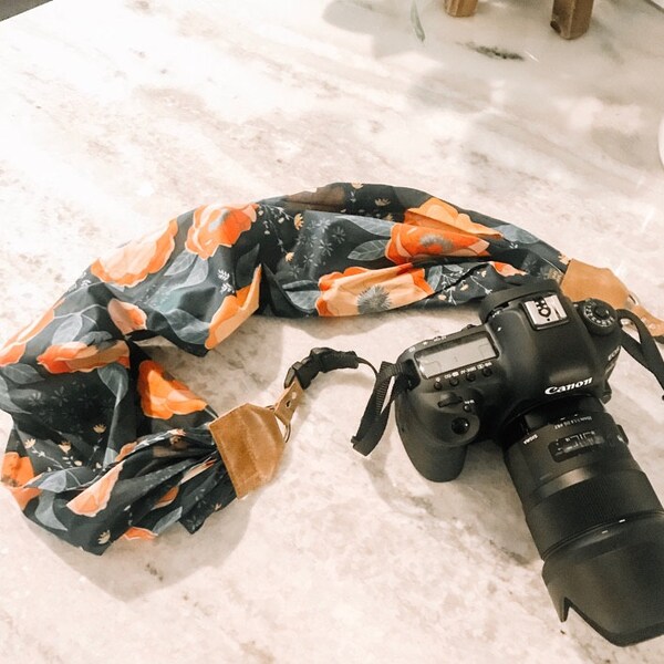 Essex Linen Camera Strap in Charcoal With Side Release Buckles -- 1.5 ...