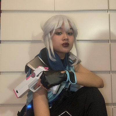 Valorant VCT Lock // IN Misericordia Knife VCT Lock Knife Misericordia ...