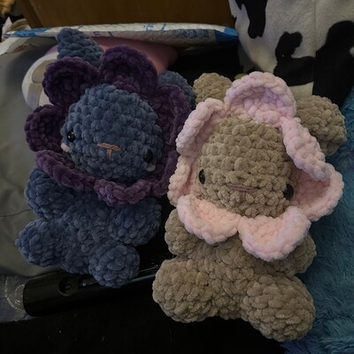 Crochet Flower Bunny Plushie PATTERN PDF - Etsy