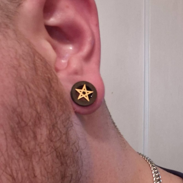 Raven Skull Ear Tunnels - Black Stainless Steel Ear Plugs - Gothic ...