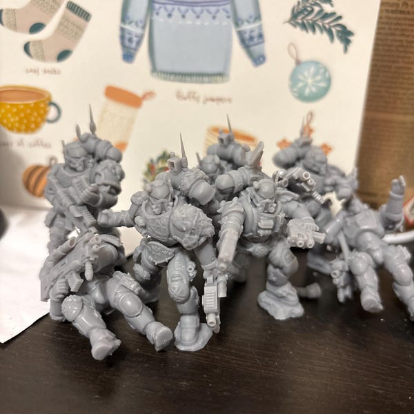 Barbarian Despoilers With Flail Realms of Mayhem Tabletop Miniature ...