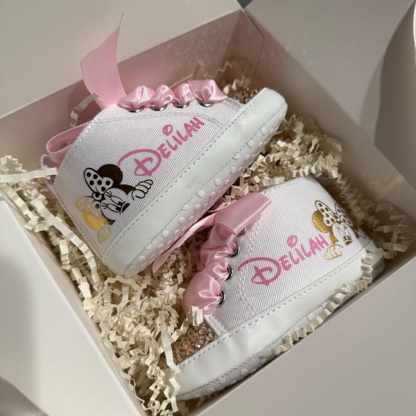 Minnie Mouse Baby Shoes, First Birthday, Baby Shower, Disney Minnie ...