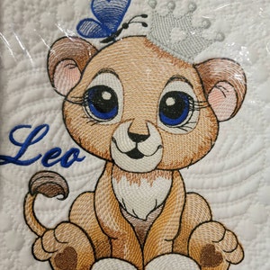 Baby Lion Machine Embroidery Design Lion King Crown 3 Sizes to Download ...