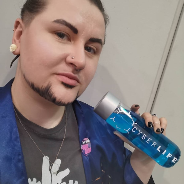 Detroit: Become Human - Cyberlife Logo Vinyl Sticker - Etsy