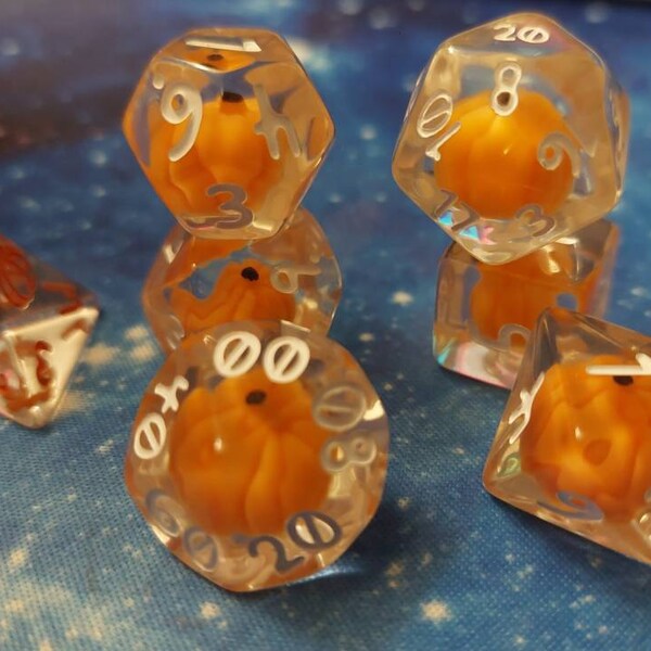 Pumpkin Polyhedrals- 7 Pc Polyhedral Dice Set With Tiny Pumpkins Inside ...
