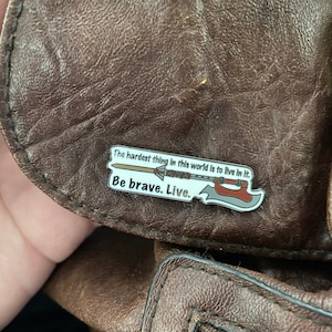 Predator Enamel Pin | Etsy