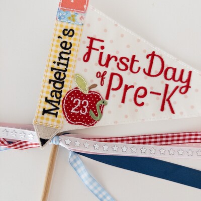 Back to School Pennant With Pencil and Apple & Worm Bean Stitch Machine ...