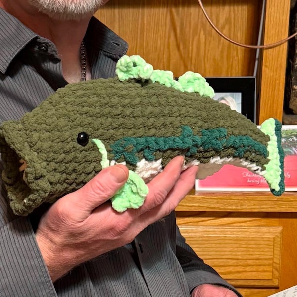 PDF Mini Largemouth Bass No-sew Amigurumi Crochet Pattern ...