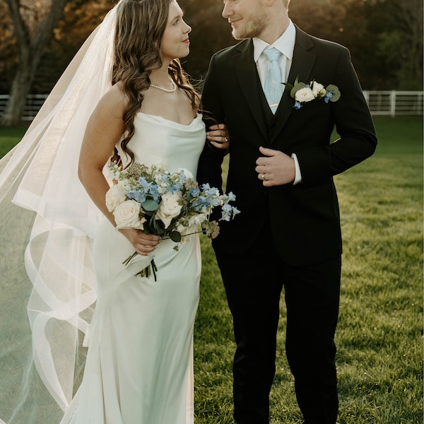 Cathedral Wedding Veil: 2-tier 108" With Horsehair Trim Cascading With ...