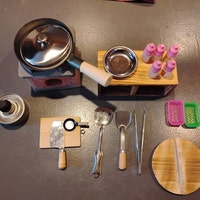 1:12 Scale Real Mini Cooking Kitchen Black Metal Pan Stand Rack With ...
