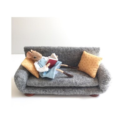 Miniature Mouse Sofa Tutorial - Etsy Canada