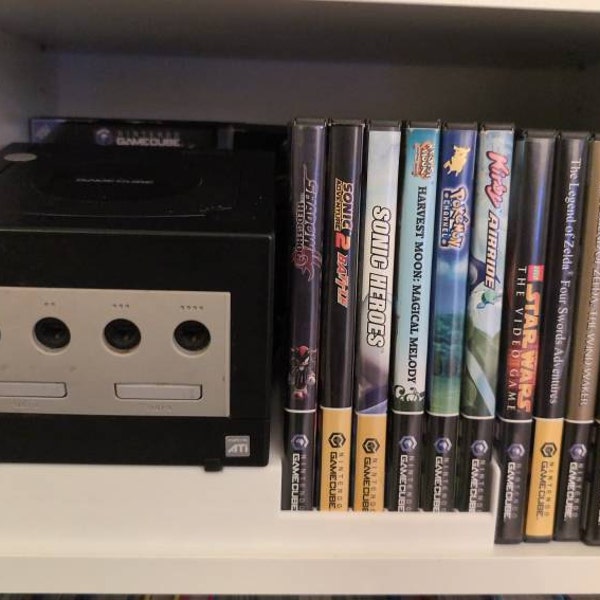 New Nintendo 3DS XL Console and Game Display Stand - Etsy