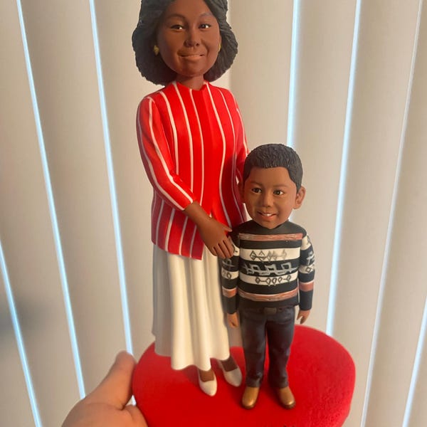 Lifelike Clay Portrait Model, Handcrafted Custom Figurine, Personal ...