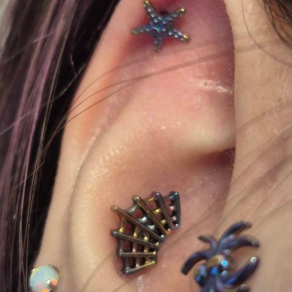 Large Spike Vertical Labret Jewelry, Angel Fangs Piercing Curved ...