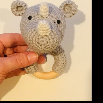 CROCHET PATTERN Rattle Rhino - Etsy
