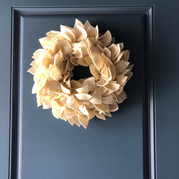 Cream FELT Wreath - Outdoor/indoor - Etsy