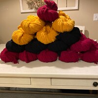 Super Chunky Vegan Yarn for Arm Knitting 100% Acrylic Roving - Etsy Canada