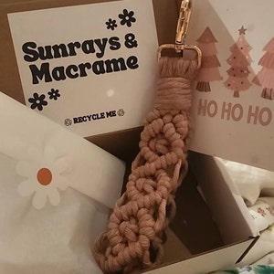 White Daisy Car Charm Review Mirror Charm Essential Oil Diffuser Daisy Diffuser Car Charm - Etsy