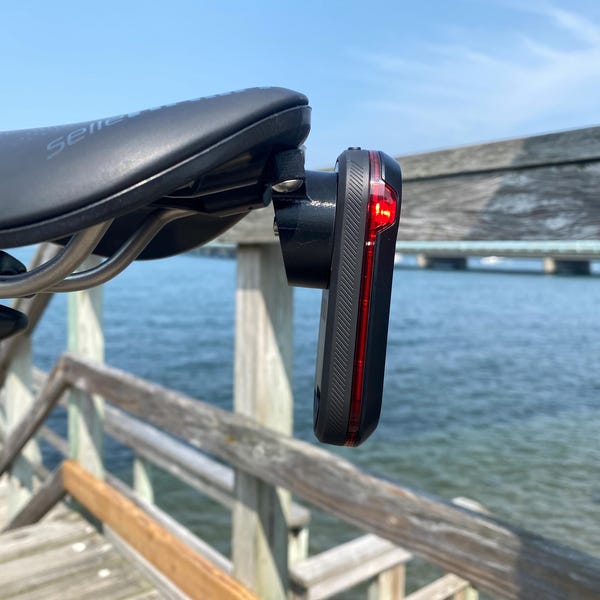 Garmin Varia Mount for Specialized Saddle (SWAT) Horizontal, Garmin ...