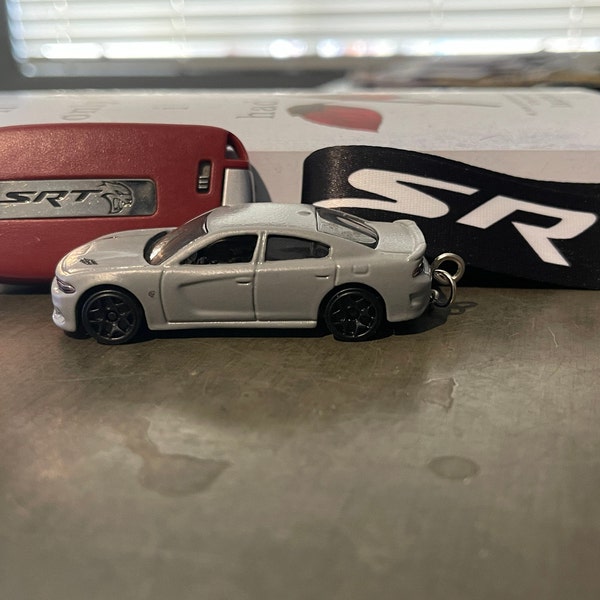 Dodge SRT Hellcat Supercharged Keychain Lanyard White black Out of ...