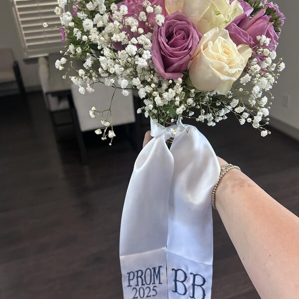 Monogrammed Bouquet Sash: Silk Ribbon Prom Homecoming Wedding ...