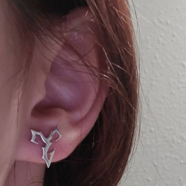 Final Fantasy X Tidus Earrings in Sterling Silver Final Fantasy X Stud ...